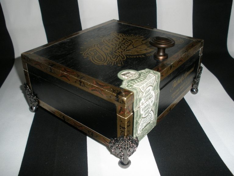 1032 Tabak Cigar **Man Box** Watch Box, Stash Box, Jewelry Box ...