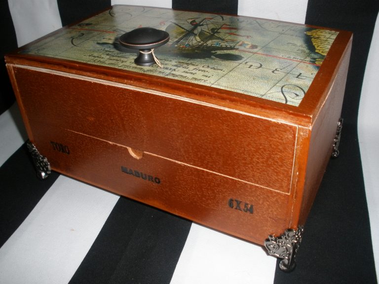 SOLD 1153 Large Colorful Vintage Ship Cigar **Man Box ...