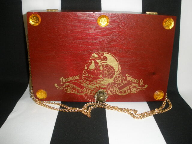 SOLD Sweet Jane Cigar Box Clutch – humadorablesbysusan.com