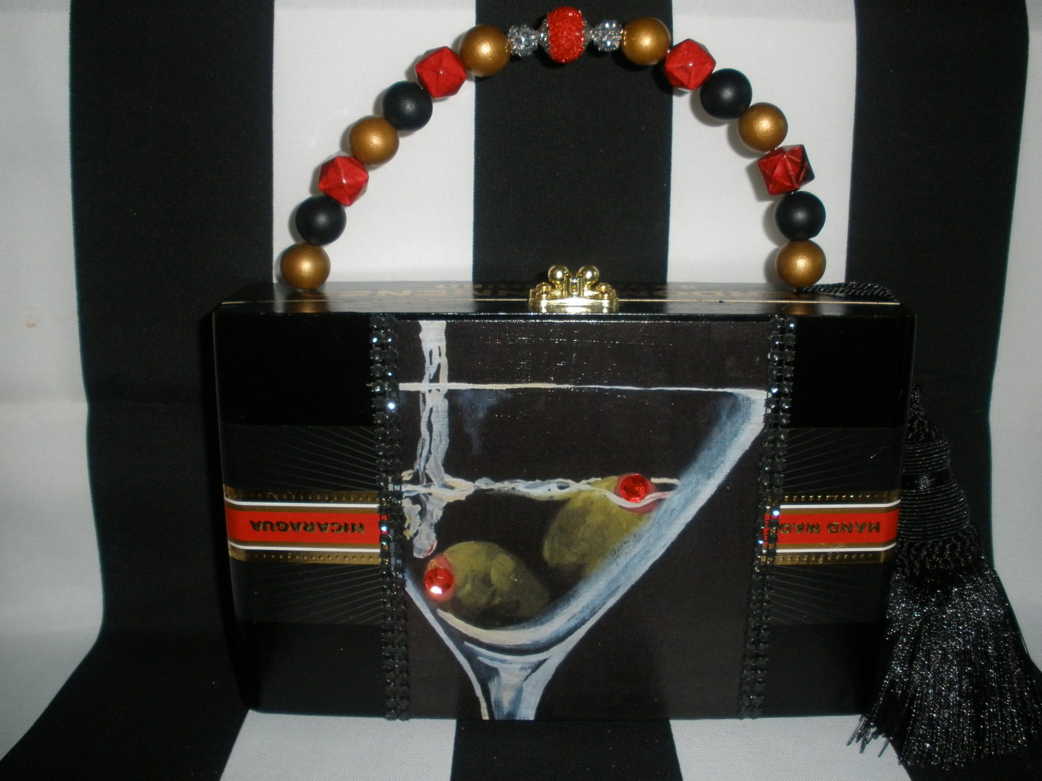 SOLD 1454 Red Punch Cigar Box Purse with Locket - humadorablesbysusan.com