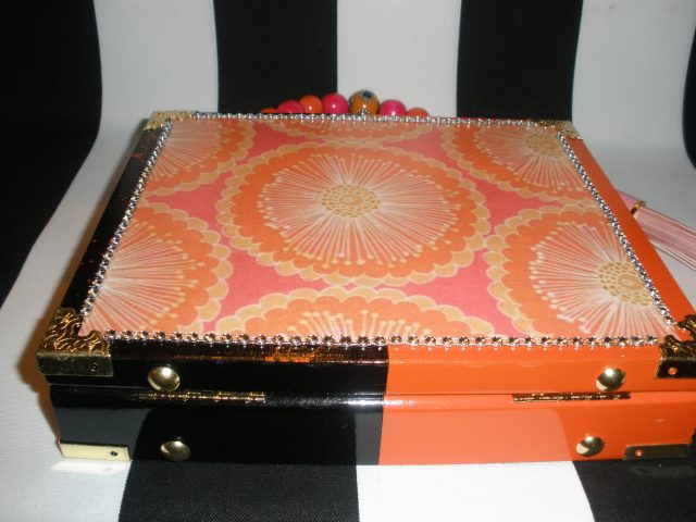 Mod Orange and Pink Pop Cigar Box Purse - humadorablesbysusan.com